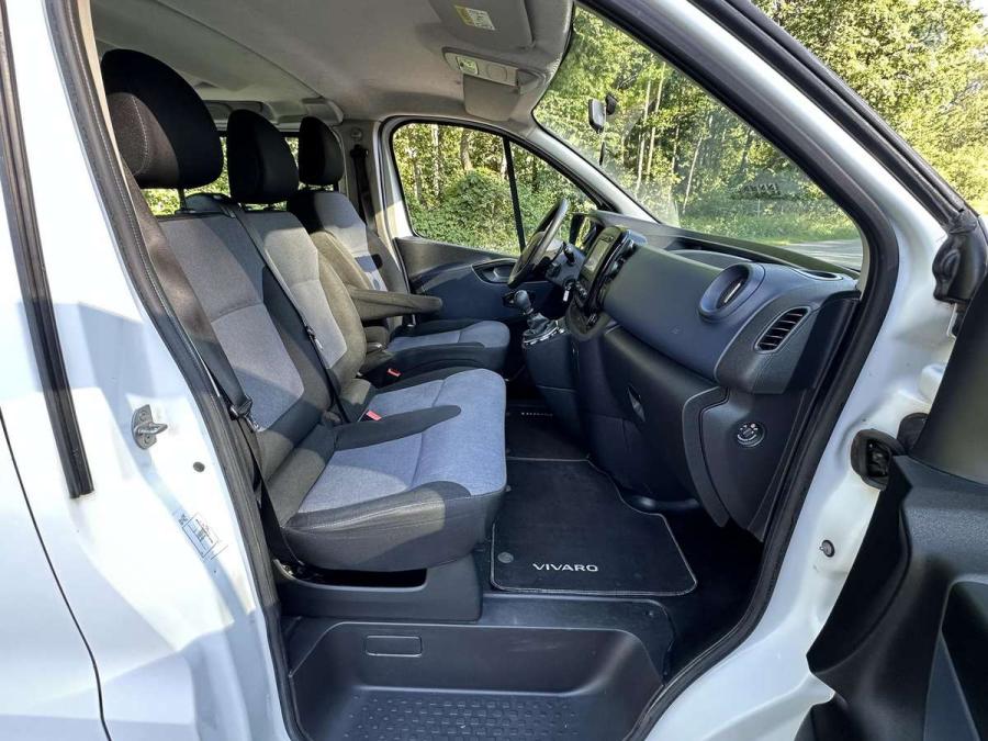 Balts Opel Vivaro 2018 Ukmergė, ar dzinēja tilpumu 1.56 L un nobraukumu 240 tūkst. km par 9450 €, foto 9 vietnē AUTOMOTO.COM.LV