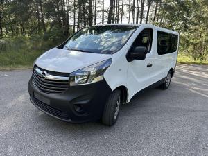 White Opel Vivaro 2018 in Ukmerge, with an engine capacity of 1.60 L and mileage of 214 thousand km for 9550 €, photo  on AUTOMOTO.COM.LV