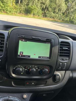 White Opel Vivaro 2018 in Ukmerge, with an engine capacity of 1.60 L and mileage of 214 thousand km for 9550 €, photo 13 on AUTOMOTO.COM.LV