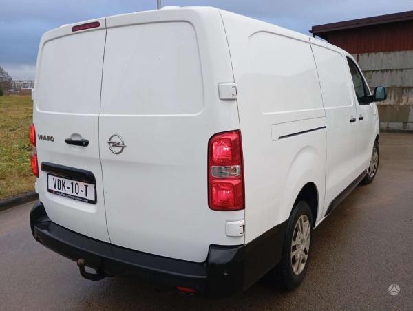 White Opel Vivaro 2019 in Taurage, with an engine capacity of 1.50 L and mileage of 193 thousand km for 7550 €, photo 3 on AUTOMOTO.COM.LV