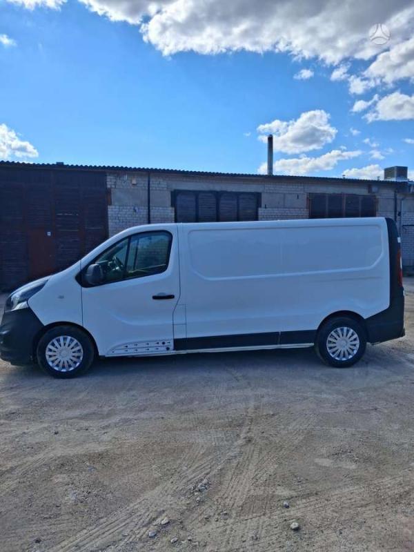 Balts Opel Vivaro 2019 Rokiškis, ar dzinēja tilpumu 1.60 L un nobraukumu 242 tūkst. km par 4350 €, foto 4 vietnē AUTOMOTO.COM.LV