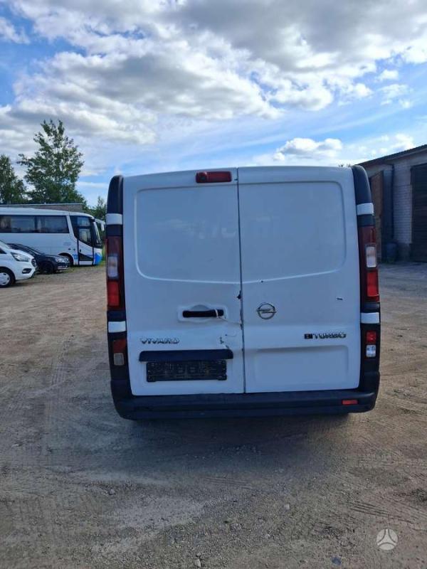 Balts Opel Vivaro 2019 Rokiškis, ar dzinēja tilpumu 1.60 L un nobraukumu 242 tūkst. km par 4350 €, foto 5 vietnē AUTOMOTO.COM.LV