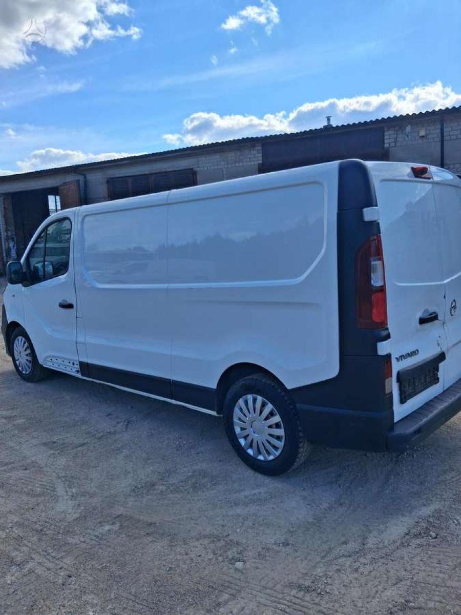 Balts Opel Vivaro 2019 Rokiškis, ar dzinēja tilpumu 1.60 L un nobraukumu 242 tūkst. km par 4350 €, foto 8 vietnē AUTOMOTO.COM.LV