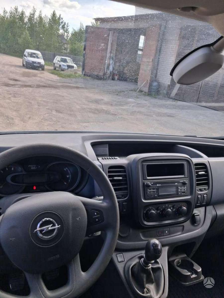 Balts Opel Vivaro 2019 Rokiškis, ar dzinēja tilpumu 1.60 L un nobraukumu 242 tūkst. km par 4350 €, foto 12 vietnē AUTOMOTO.COM.LV