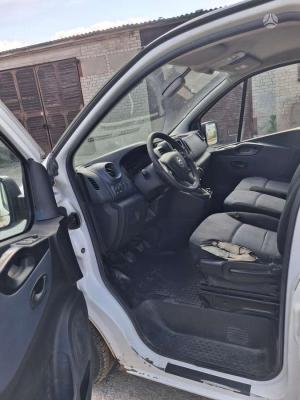 Balts Opel Vivaro 2019 Rokiškis, ar dzinēja tilpumu 1.60 L un nobraukumu 242 tūkst. km par 4350 €, foto 13 vietnē AUTOMOTO.COM.LV