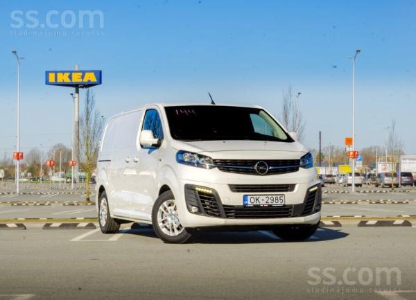 White Opel Vivaro 2019 in Riga, with an engine capacity of 1.50 L and mileage of 298 thousand km for 8490 €, photo 2 on AUTOMOTO.COM.LV