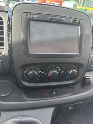 Balts Opel Vivaro 2019 Šauļi, ar dzinēja tilpumu 1.60 L un nobraukumu 105 tūkst. km par 7400 €, foto 13 vietnē AUTOMOTO.COM.LV