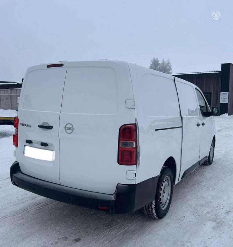 White Opel Vivaro 2020 in Kaunas, with an engine capacity of 2.00 L and mileage of 228 thousand km for 6400 €, photo 13 on AUTOMOTO.COM.LV