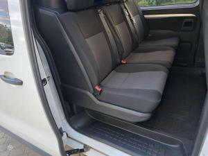 White Opel Vivaro 2020 in Riga, with an engine capacity of 2.00 L and mileage of 141 thousand km for 16950 €, photo 14 on AUTOMOTO.COM.LV