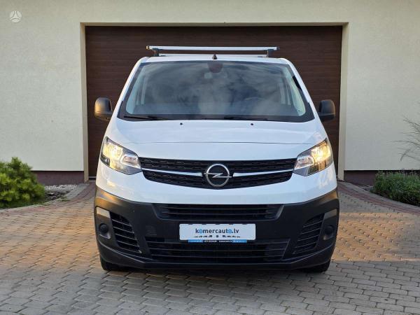 Balts Opel Vivaro 2020 Rīga, ar dzinēja tilpumu 2.00 L un nobraukumu 141 tūkst. km par 16950 €, foto 3 vietnē AUTOMOTO.COM.LV