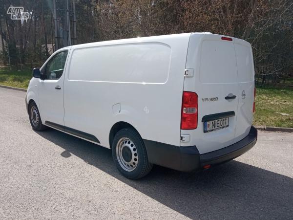 White Opel Vivaro 2021 in Vilnius, with an engine capacity of 2.00 L and mileage of 176 thousand km for 14790 €, photo 5 on AUTOMOTO.COM.LV