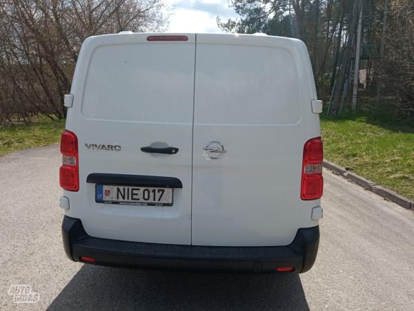 White Opel Vivaro 2021 in Vilnius, with an engine capacity of 2.00 L and mileage of 176 thousand km for 14790 €, photo 7 on AUTOMOTO.COM.LV