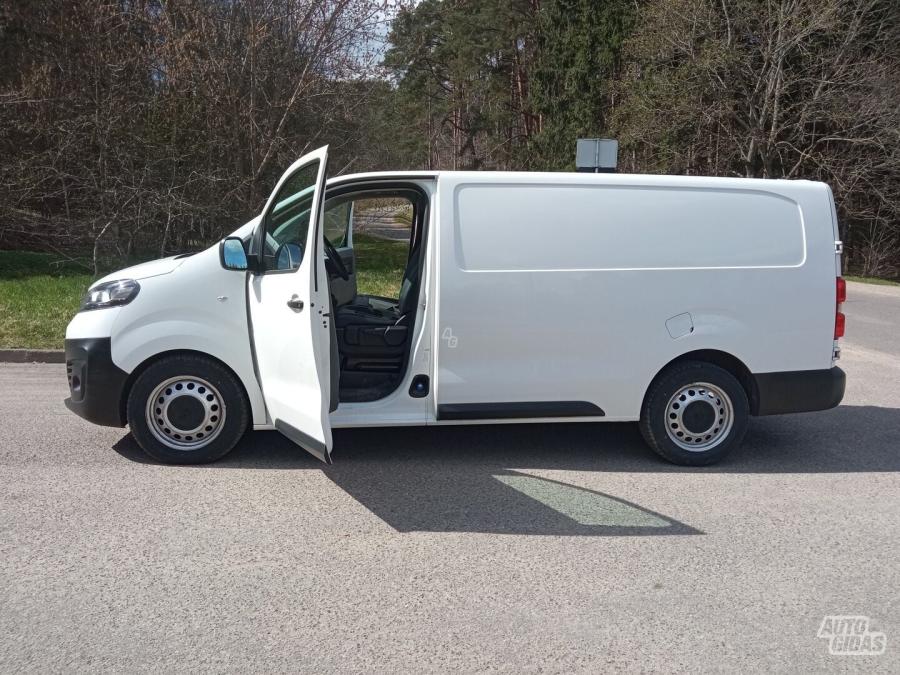 White Opel Vivaro 2021 in Vilnius, with an engine capacity of 2.00 L and mileage of 176 thousand km for 14790 €, photo 11 on AUTOMOTO.COM.LV
