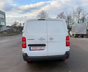 White Opel Vivaro 2022 in Kaunas, with an engine capacity of 2.00 L and mileage of 86 thousand km for 17550 €, photo 4 on AUTOMOTO.COM.LV