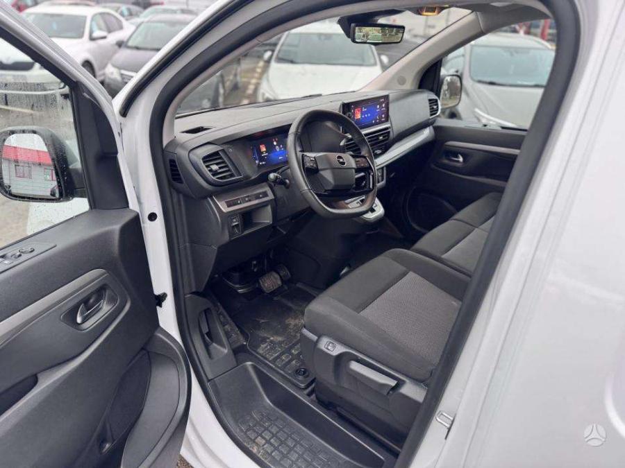 Balts Opel Vivaro 2025 Radviliškis, ar dzinēja tilpumu 2.00 L un nobraukumu 5 tūkst. km par 32609 €, foto 9 vietnē AUTOMOTO.COM.LV