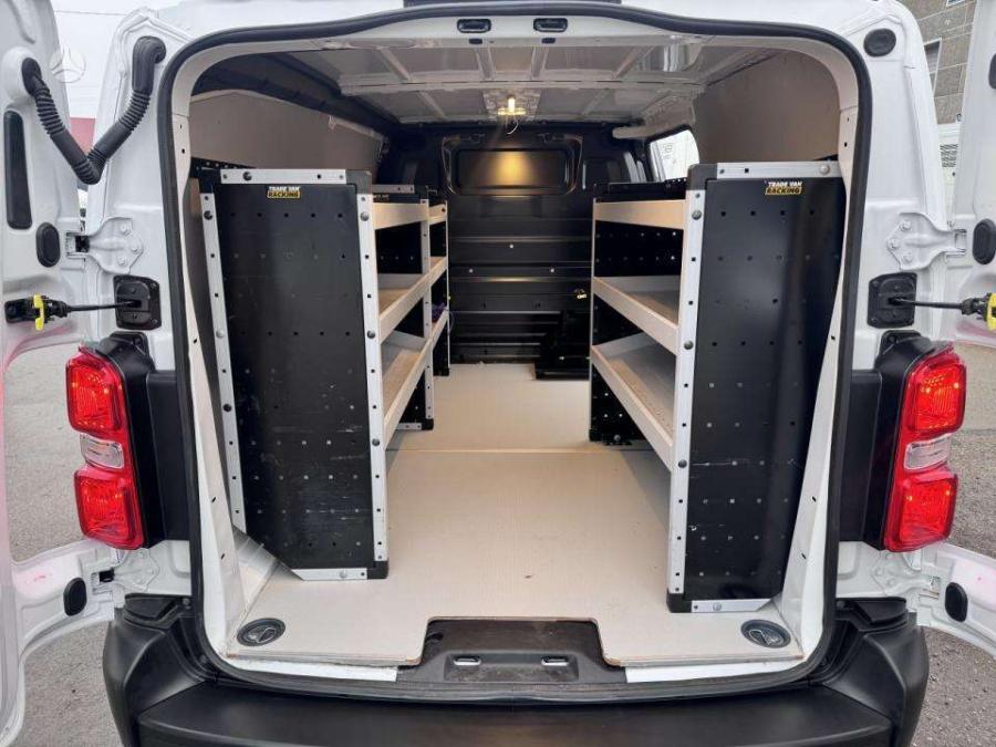 Balts Opel Vivaro 2025 Radviliškis, ar dzinēja tilpumu 2.00 L un nobraukumu 5 tūkst. km par 32609 €, foto 23 vietnē AUTOMOTO.COM.LV