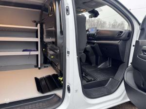 Balts Opel Vivaro 2025 Radviliškis, ar dzinēja tilpumu 2.00 L un nobraukumu 5 tūkst. km par 32609 €, foto 26 vietnē AUTOMOTO.COM.LV