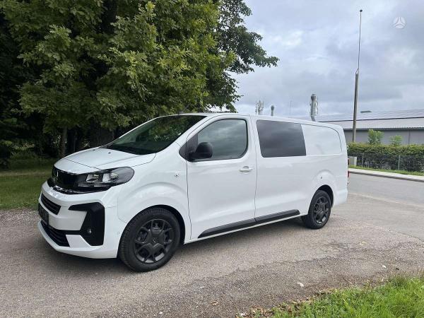 Balts Opel Vivaro 2025 Kauņa, ar dzinēja tilpumu 2.00 L un nobraukumu 22 tūkst. km par 29700 €, foto 4 vietnē AUTOMOTO.COM.LV