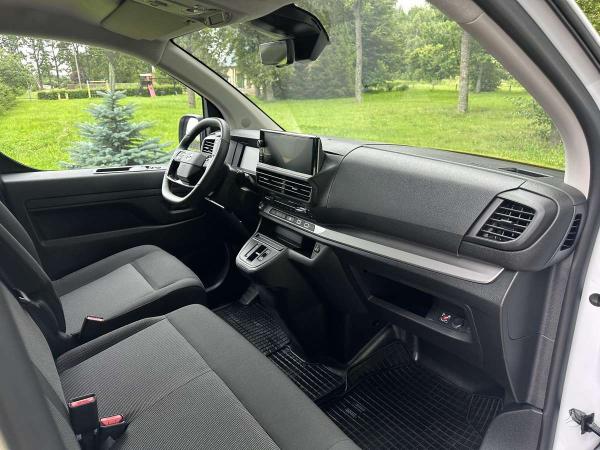 Balts Opel Vivaro 2025 Kauņa, ar dzinēja tilpumu 2.00 L un nobraukumu 22 tūkst. km par 29700 €, foto 9 vietnē AUTOMOTO.COM.LV