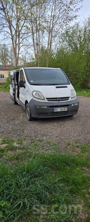 White Opel Vivaro 2002 in Jekabpils, with an engine capacity of 1.90 L and mileage of 359 thousand km for 1500 €, photo 3 on AUTOMOTO.COM.LV