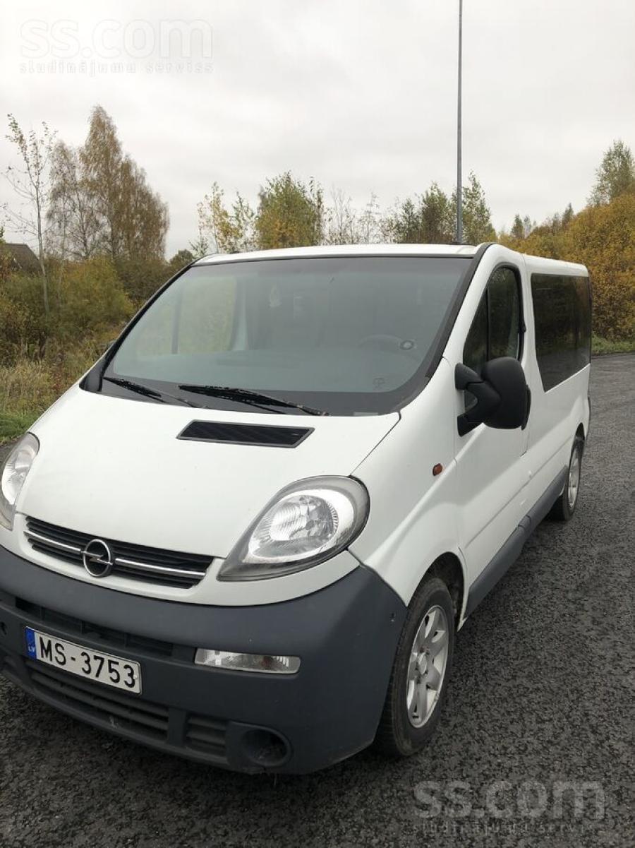 Balts Opel Vivaro 2002 Rēzekne, ar dzinēja tilpumu 1.90 L un nobraukumu 538 tūkst. km par 2550 €, foto 1 vietnē AUTOMOTO.COM.LV