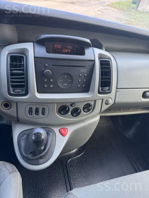Balts Opel Vivaro 2004 Jūrmala, ar dzinēja tilpumu 1.90 L un nobraukumu 0 tūkst. km par 3850 €, foto 6 vietnē AUTOMOTO.COM.LV