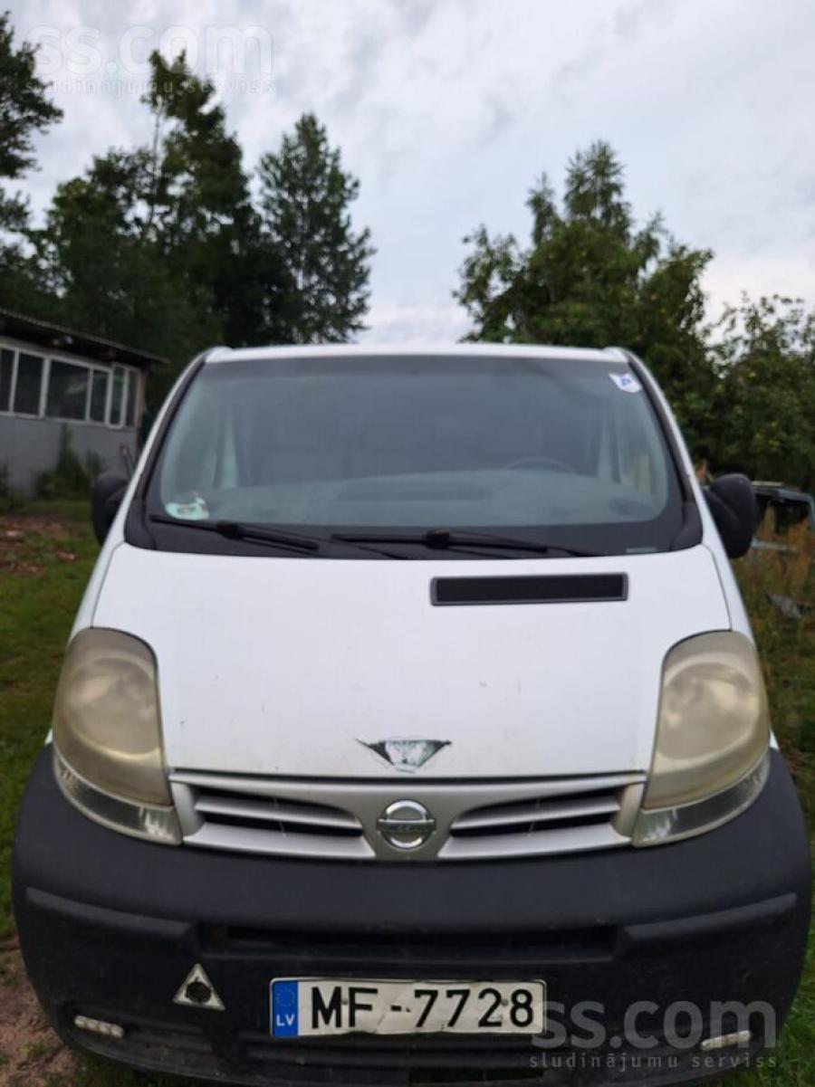 Balts Opel Vivaro 2004 Jēkabpils, ar dzinēja tilpumu 1.90 L un nobraukumu 200 tūkst. km par 3000 €, foto 1 vietnē AUTOMOTO.COM.LV