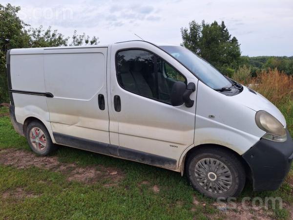 Белый Опель Виваро 2004 в Екабпилс, объемом двигателя 1.90 л и пробегом 200 тыс. км за 3000 €, фото 2 на AUTOMOTO.COM.LV