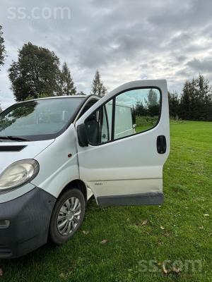 Balts Opel Vivaro 2004 Limbaži, ar dzinēja tilpumu 1.90 L un nobraukumu 446 tūkst. km par 2600 €, foto 6 vietnē AUTOMOTO.COM.LV