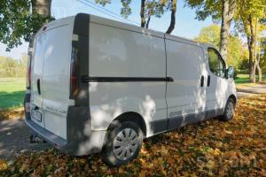 Balts Opel Vivaro 2004 Rēzekne, ar dzinēja tilpumu 1.90 L un nobraukumu 351 tūkst. km par 5850 €, foto 4 vietnē AUTOMOTO.COM.LV