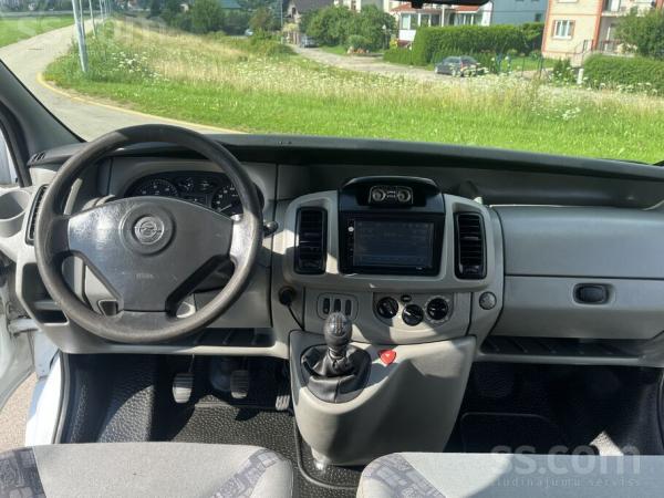 Balts Opel Vivaro 2005 Ogre, ar dzinēja tilpumu 1.90 L un nobraukumu 359 tūkst. km par 2850 €, foto 9 vietnē AUTOMOTO.COM.LV