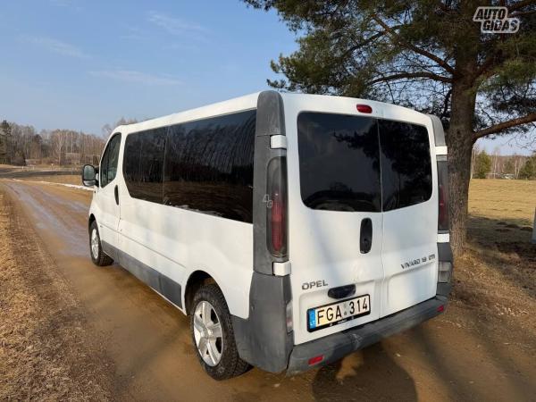 Balts Opel Vivaro 2005 Viļņa, ar dzinēja tilpumu 1.90 L un nobraukumu 40 tūkst. km par 3000 €, foto 4 vietnē AUTOMOTO.COM.LV