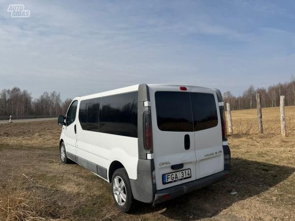 Balts Opel Vivaro 2006 Viļņa, ar dzinēja tilpumu 1.90 L un nobraukumu 400 tūkst. km par 2650 €, foto 3 vietnē AUTOMOTO.COM.LV