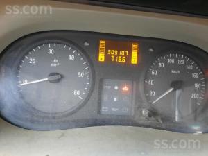 White Opel Vivaro 2006 in Riga, with an engine capacity of 1.90 L and mileage of 309 thousand km for 1500 €, photo 4 on AUTOMOTO.COM.LV
