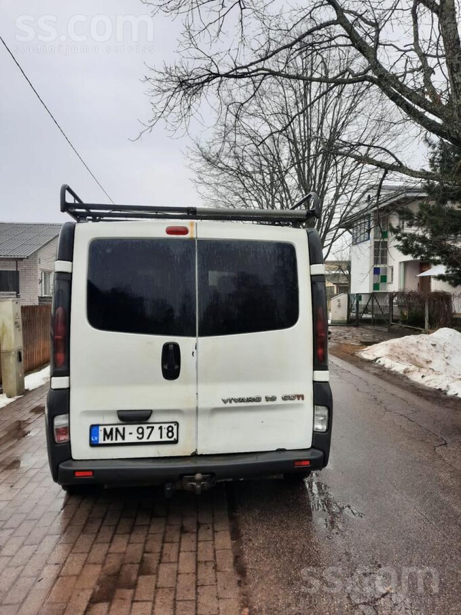 White Opel Vivaro 2006 in Riga, with an engine capacity of 1.90 L and mileage of 309 thousand km for 1500 €, photo 5 on AUTOMOTO.COM.LV
