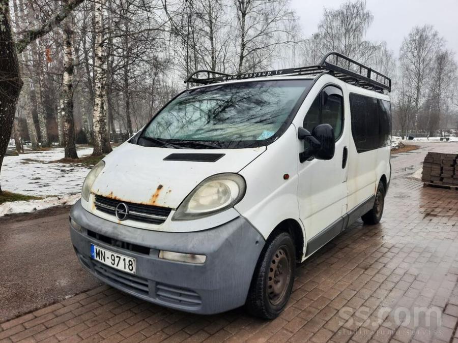 White Opel Vivaro 2006 in Riga, with an engine capacity of 1.90 L and mileage of 309 thousand km for 1500 €, photo 6 on AUTOMOTO.COM.LV