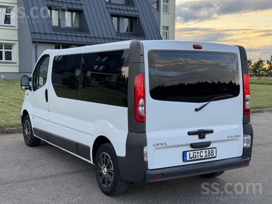 Balts Opel Vivaro 2006 Cēsis, ar dzinēja tilpumu 2.00 L un nobraukumu 167 tūkst. km par 7490 €, foto 7 vietnē AUTOMOTO.COM.LV