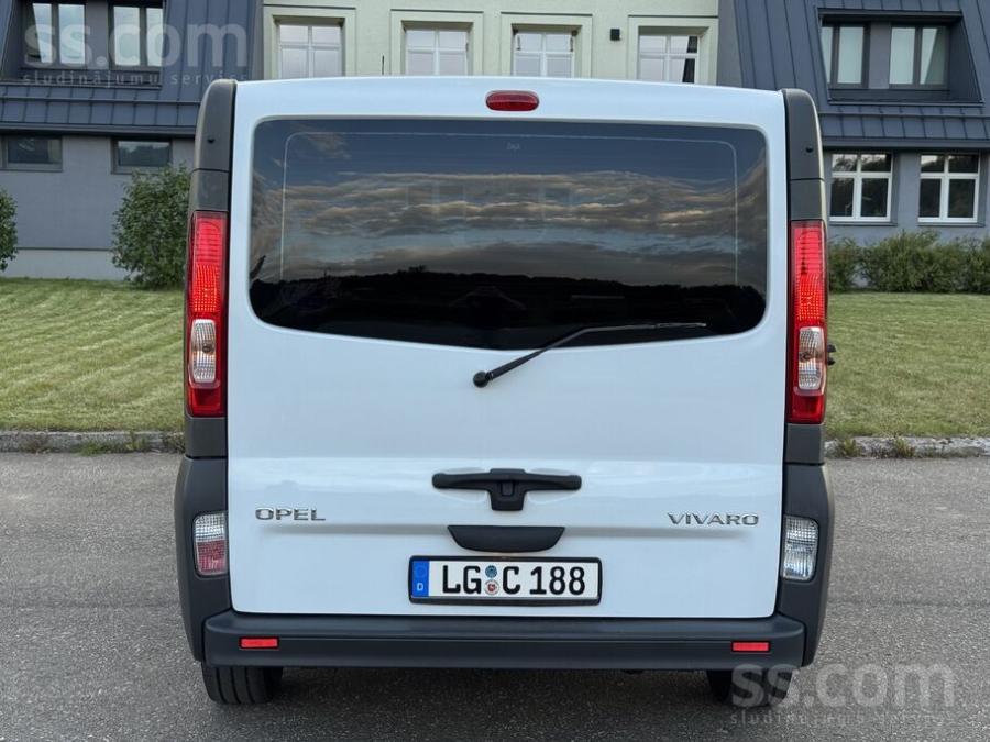 Balts Opel Vivaro 2006 Cēsis, ar dzinēja tilpumu 2.00 L un nobraukumu 167 tūkst. km par 7490 €, foto 8 vietnē AUTOMOTO.COM.LV
