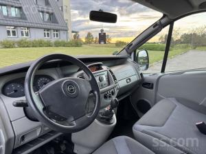 Balts Opel Vivaro 2006 Cēsis, ar dzinēja tilpumu 2.00 L un nobraukumu 167 tūkst. km par 7490 €, foto 12 vietnē AUTOMOTO.COM.LV