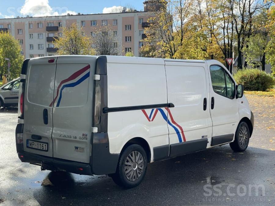 Белый Опель Виваро 2006 в Лимбажи, объемом двигателя 1.90 л и пробегом 340 тыс. км за 2500 €, фото 4 на AUTOMOTO.COM.LV
