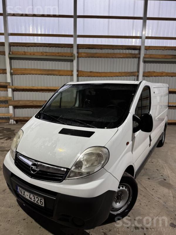 White Opel Vivaro 2007 in Balvi, with an engine capacity of 2.00 L and mileage of 297 thousand km for 4750 €, photo 1 on AUTOMOTO.COM.LV