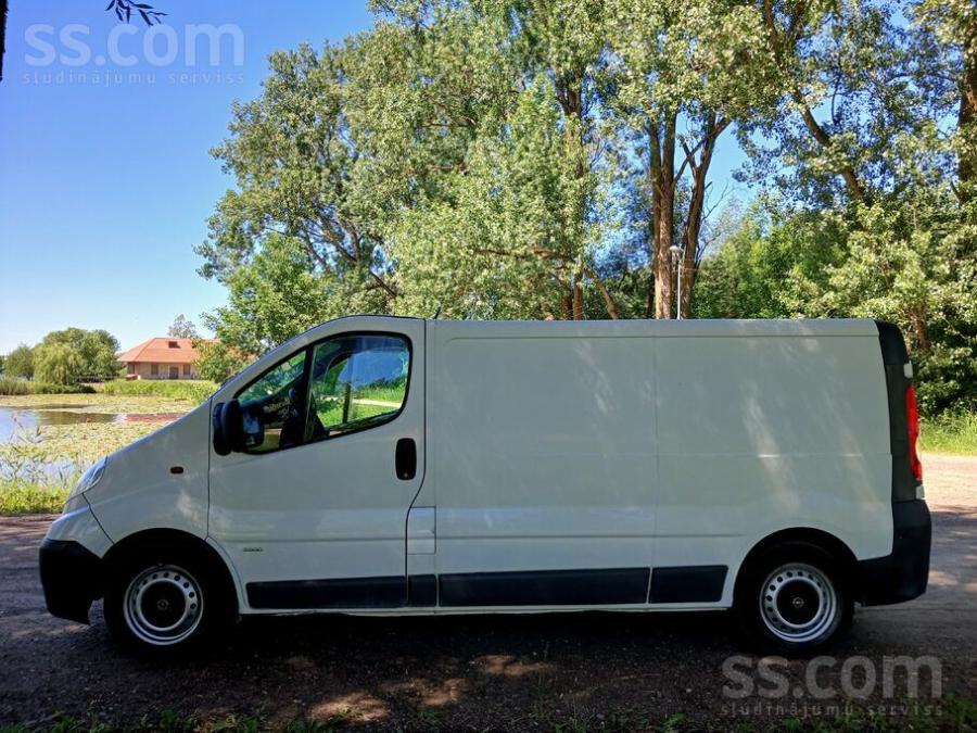 White Opel Vivaro 2007 in Riga, with an engine capacity of 2.00 L and mileage of 0 thousand km for 2950 €, photo 4 on AUTOMOTO.COM.LV
