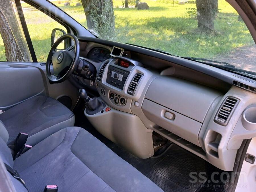 White Opel Vivaro 2007 in Riga, with an engine capacity of 2.00 L and mileage of 0 thousand km for 2950 €, photo 12 on AUTOMOTO.COM.LV