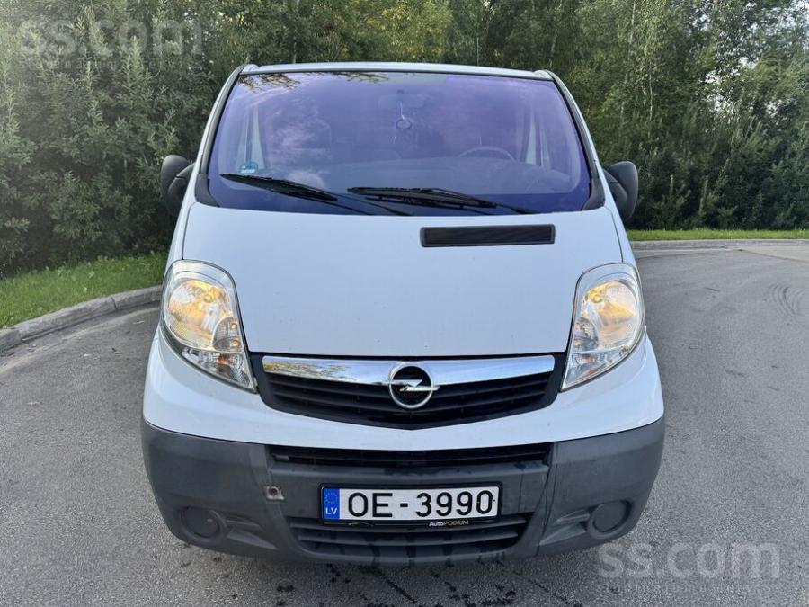 Balts Opel Vivaro 2007 Rīga, ar dzinēja tilpumu 2.00 L un nobraukumu 184 tūkst. km par 6550 €, foto 7 vietnē AUTOMOTO.COM.LV