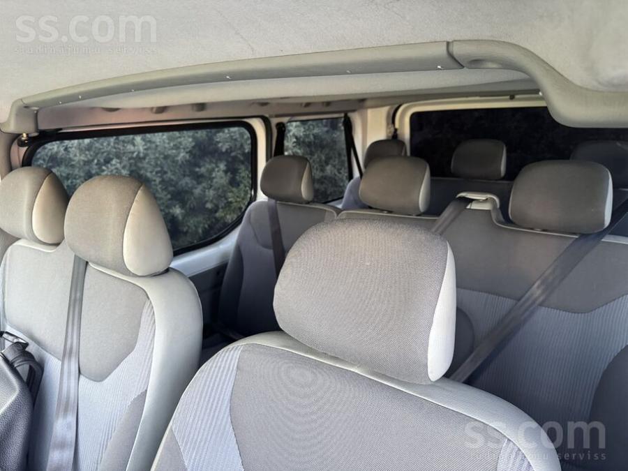 Balts Opel Vivaro 2007 Rīga, ar dzinēja tilpumu 2.00 L un nobraukumu 184 tūkst. km par 6550 €, foto 15 vietnē AUTOMOTO.COM.LV