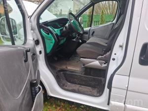 Balts Opel Vivaro 2008 Liepāja, ar dzinēja tilpumu 2.00 L un nobraukumu 199 tūkst. km par 5000 €, foto 12 vietnē AUTOMOTO.COM.LV