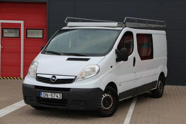 Balts Opel Vivaro 2008 Mārupe, ar dzinēja tilpumu 2.00 L un nobraukumu 323 tūkst. km par 6250 €, foto 2 vietnē AUTOMOTO.COM.LV