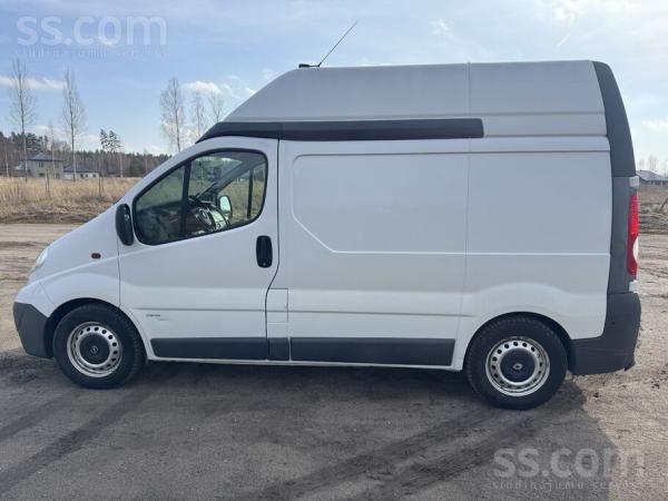 Balts Opel Vivaro 2008 Rīga, ar dzinēja tilpumu 2.00 L un nobraukumu 350 tūkst. km par 5800 €, foto 7 vietnē AUTOMOTO.COM.LV