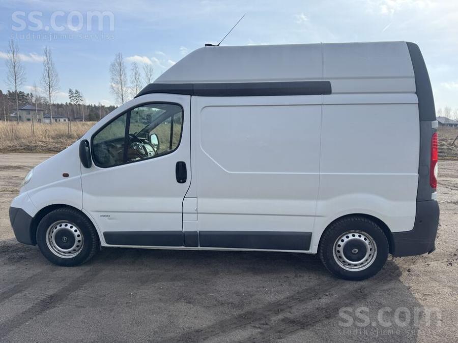 Balts Opel Vivaro 2008 Rīga, ar dzinēja tilpumu 2.00 L un nobraukumu 350 tūkst. km par 5800 €, foto 8 vietnē AUTOMOTO.COM.LV