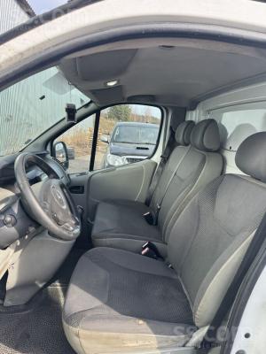 Balts Opel Vivaro 2008 Rīga, ar dzinēja tilpumu 2.00 L un nobraukumu 350 tūkst. km par 5800 €, foto 12 vietnē AUTOMOTO.COM.LV
